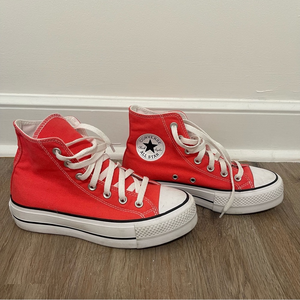 High Top Platform Bright Red Converse - Gem